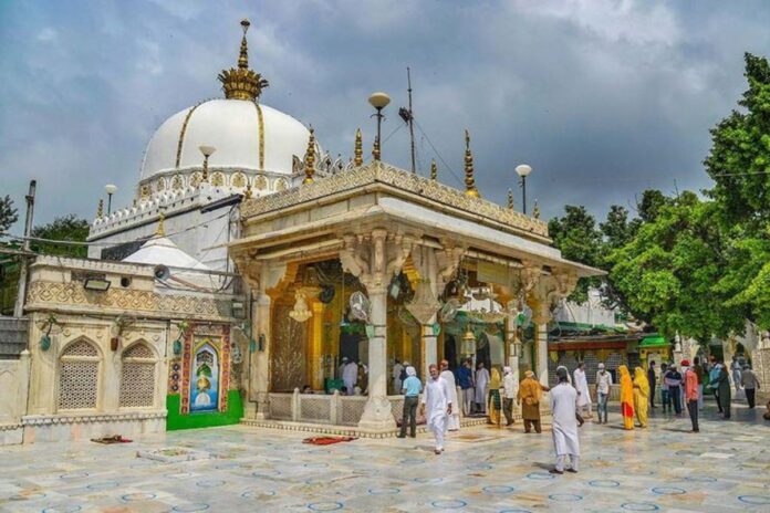 Famous Sufi Shrines (Dargah) in India